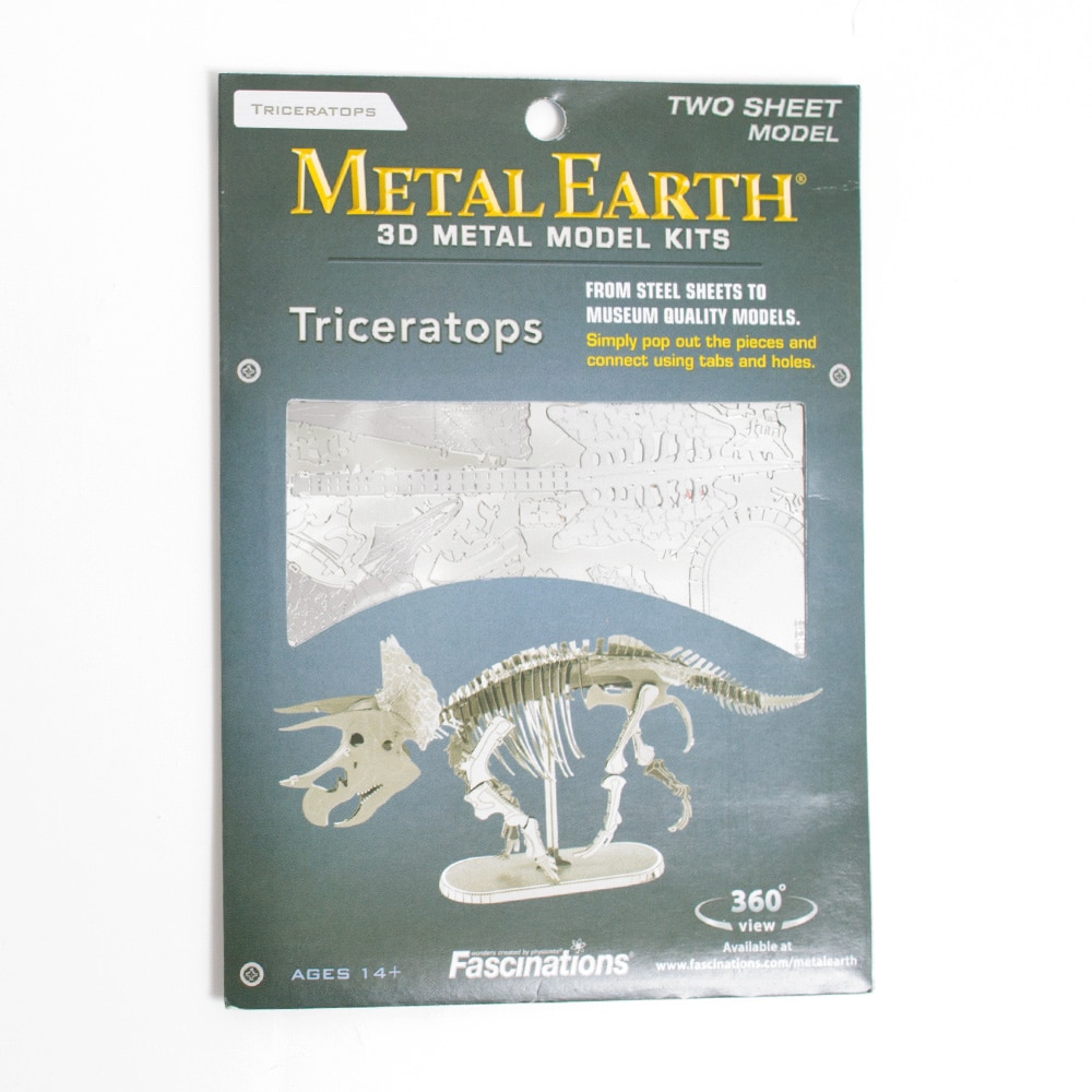 Metal Earth Model Kit Triceratops Skeleton